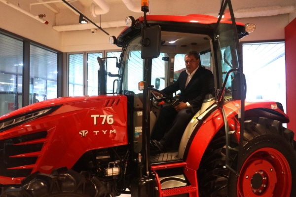TYM, 우즈베키스탄 대표단과 농기계 협력 강화